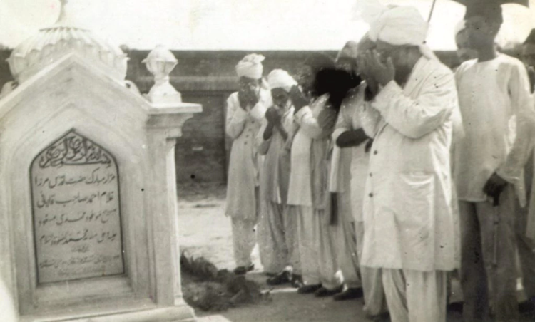 How did Mirza Ghulam Ahmad (as) die? An Analysis of the Facts - True Islam Site